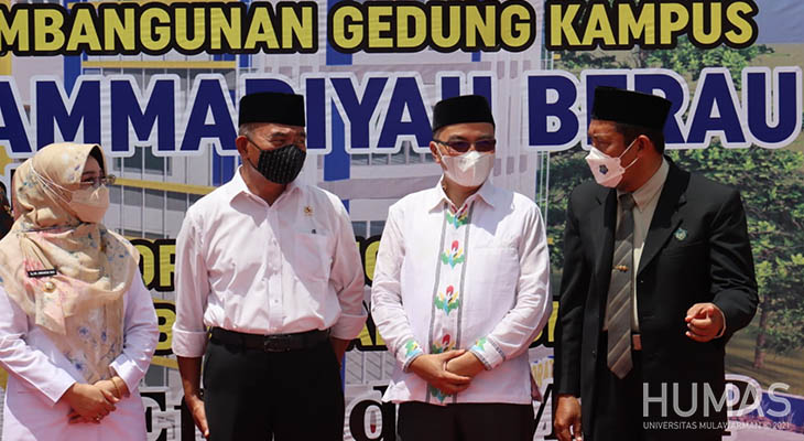 Penandatanganan MoU UNMUL dan UM Berau di Saksikan oleh Menko PMK Prof. Dr. Muhadjir Effendy, M ...