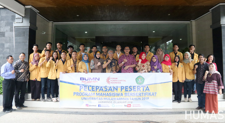 Resmi di Lepas, Mahasiswa UNMUL Magang Enam Bulan di BUMN | Universitas ...